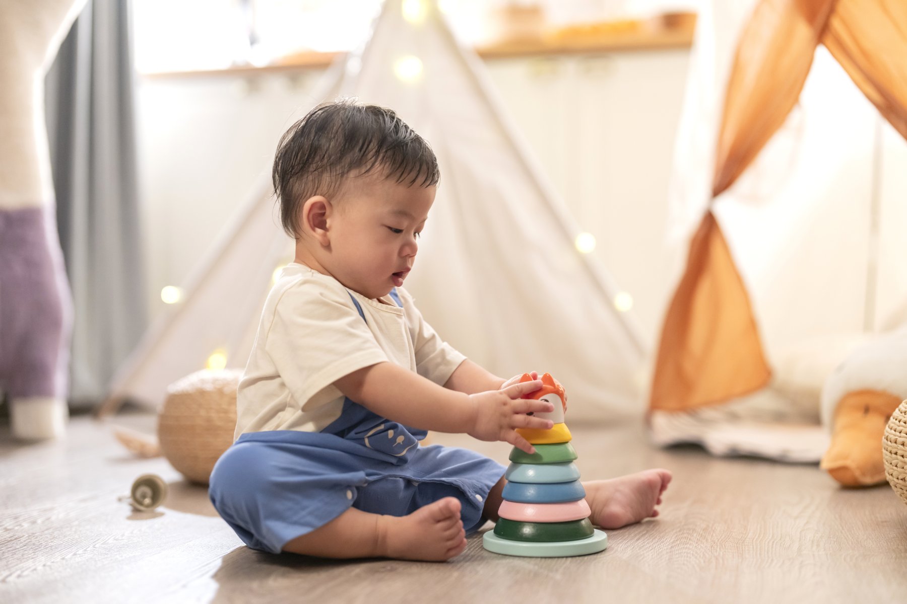 Baby developmental milestones | Pediatric Associates